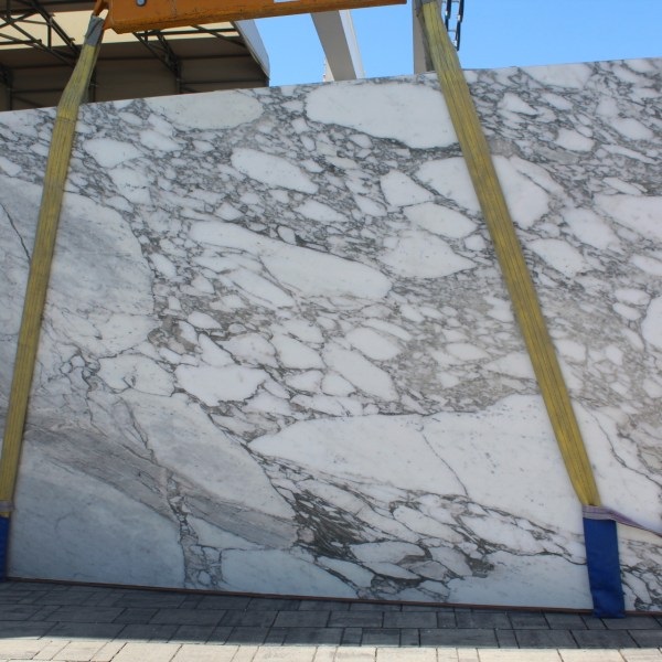 Arabescato Vagli Polished 2cm - marble countertop Marble collection by Architectural Surfaces in ...