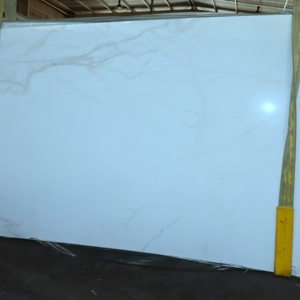 Chami Gold 1st Choice 2cm - marble countertop Marble collection by ...